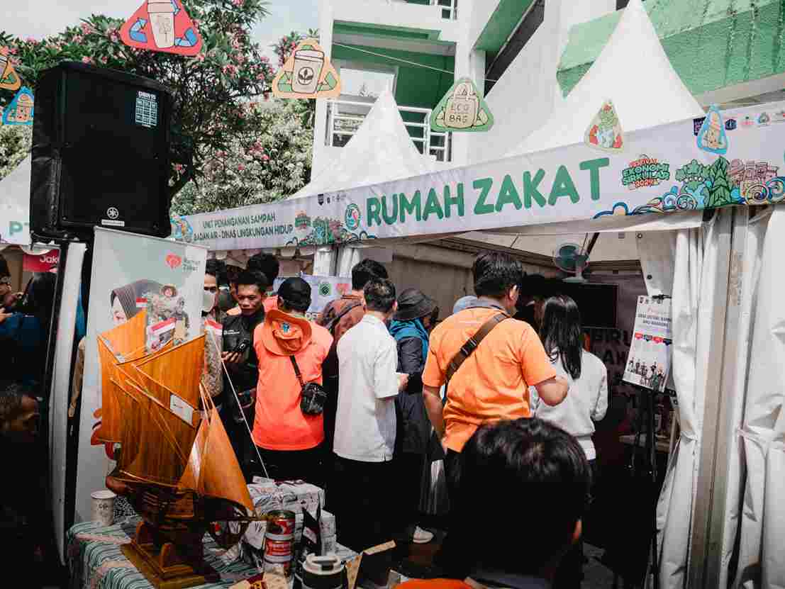 Rumah Zakat raih Penghargaan Lembaga Ziswaf Unggulan